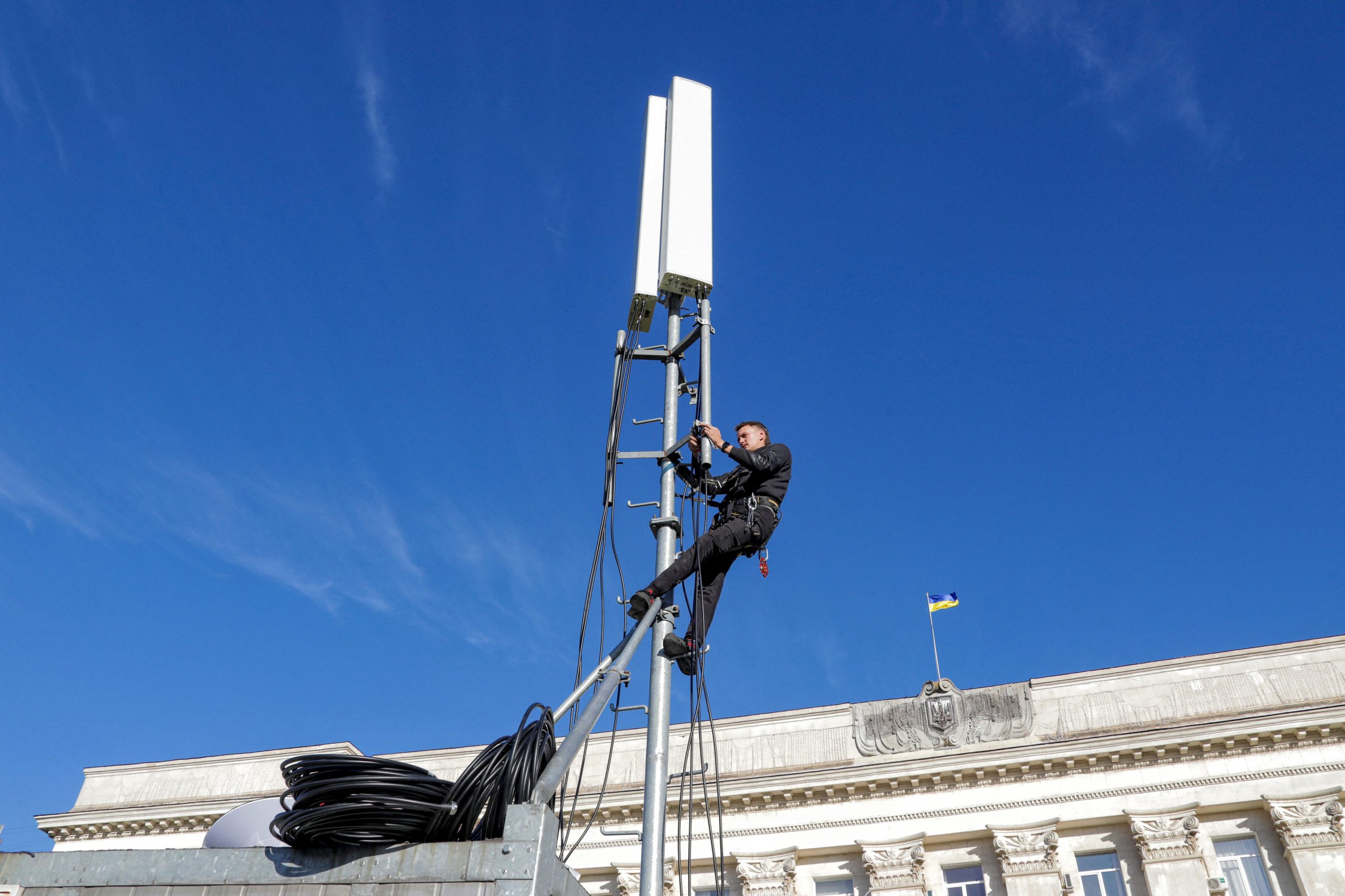 Ukraine Telecom Conundrum: Cheap China or Expensive West? - CEPA
