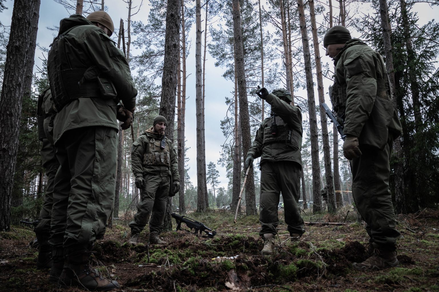 Between Now and NATO: A Security Strategy for Ukraine - CEPA